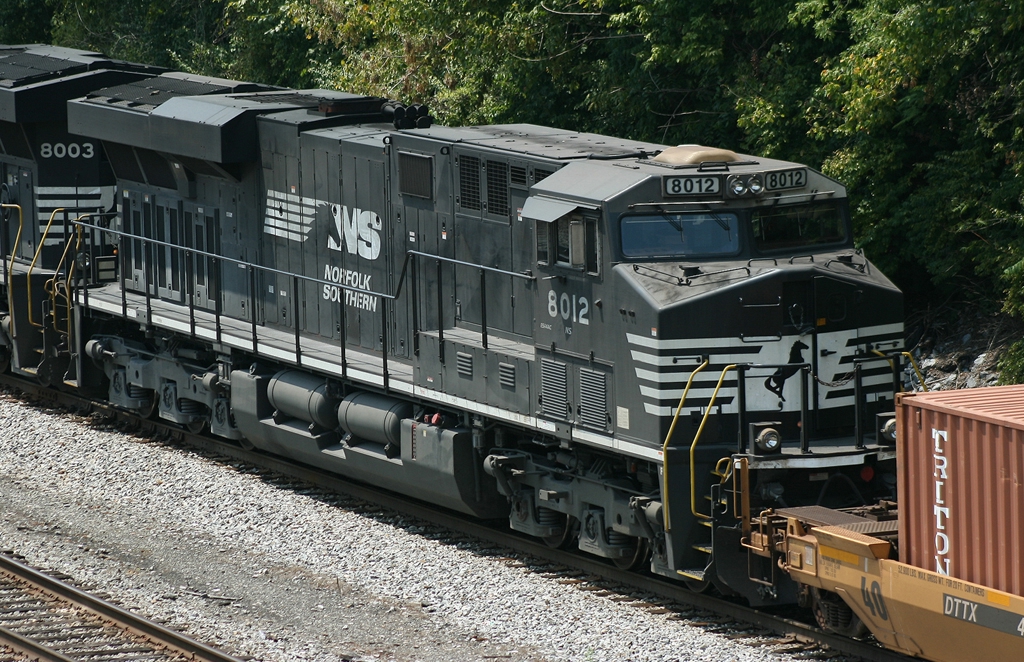 NS 8012